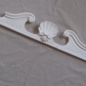 A Classical Style Shell Design Door / Window Pediment Frame - Etsy UK