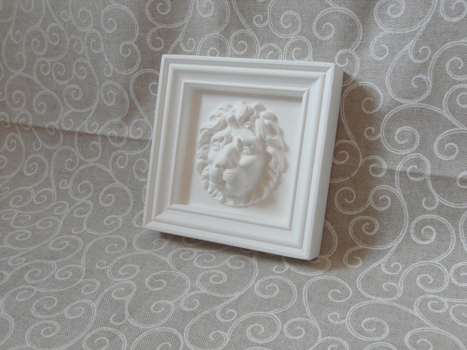 A Pair of Traditional Lions Head Door / Window Frame - Etsy