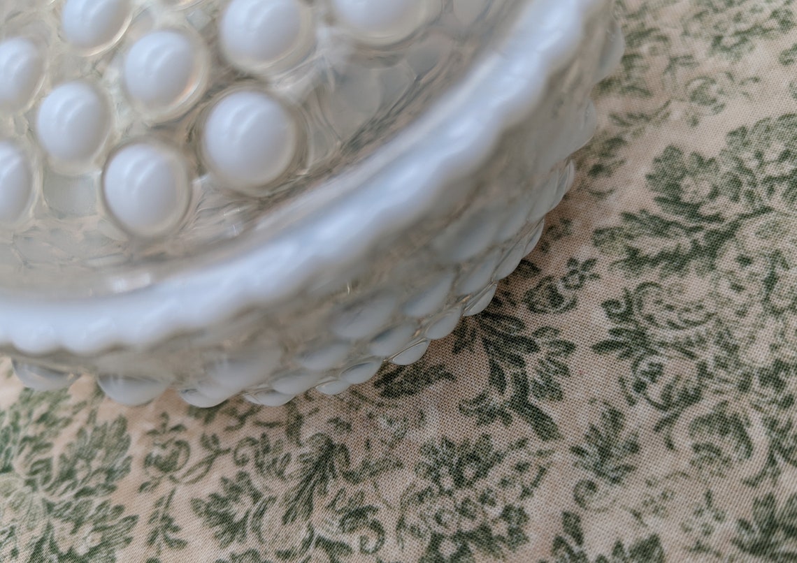 Anchor Hocking Moonstone Round Powder Box or Covered Trinket Box - Etsy