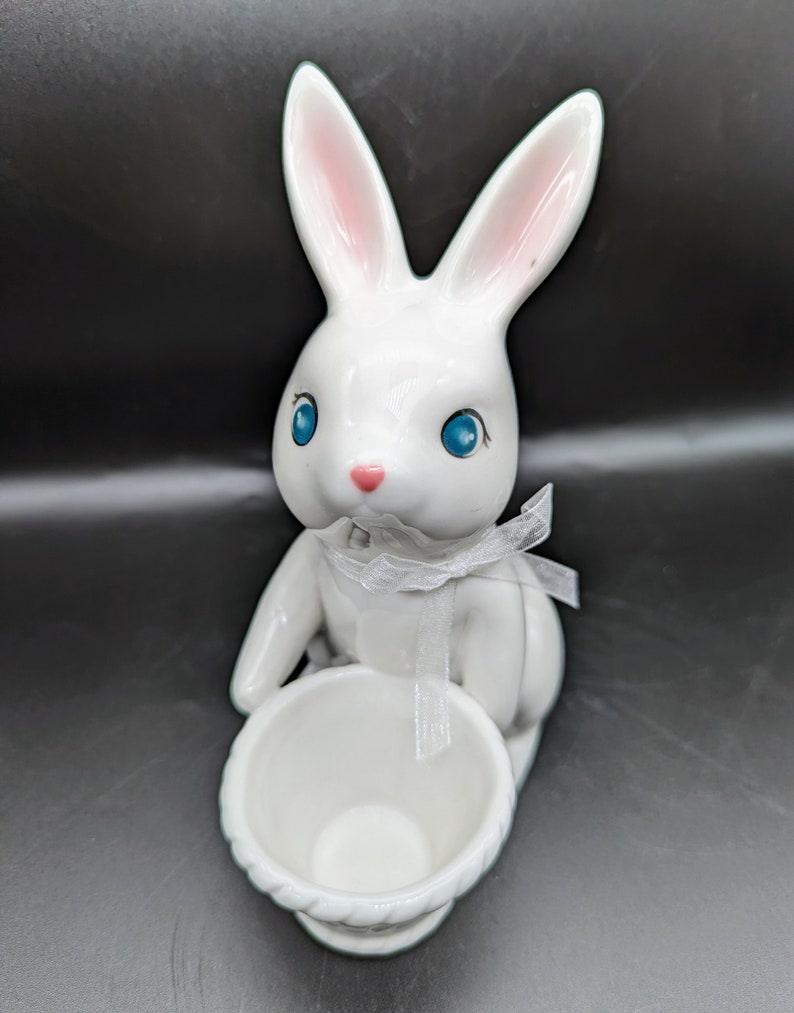 Vintage Inspired Spritz Set/2 White Ceramic Easter Bunnies - Etsy