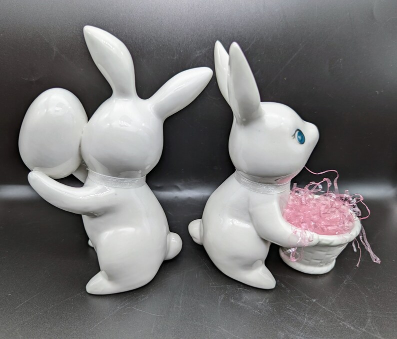 Vintage Inspired Spritz Set/2 White Ceramic Easter Bunnies - Etsy