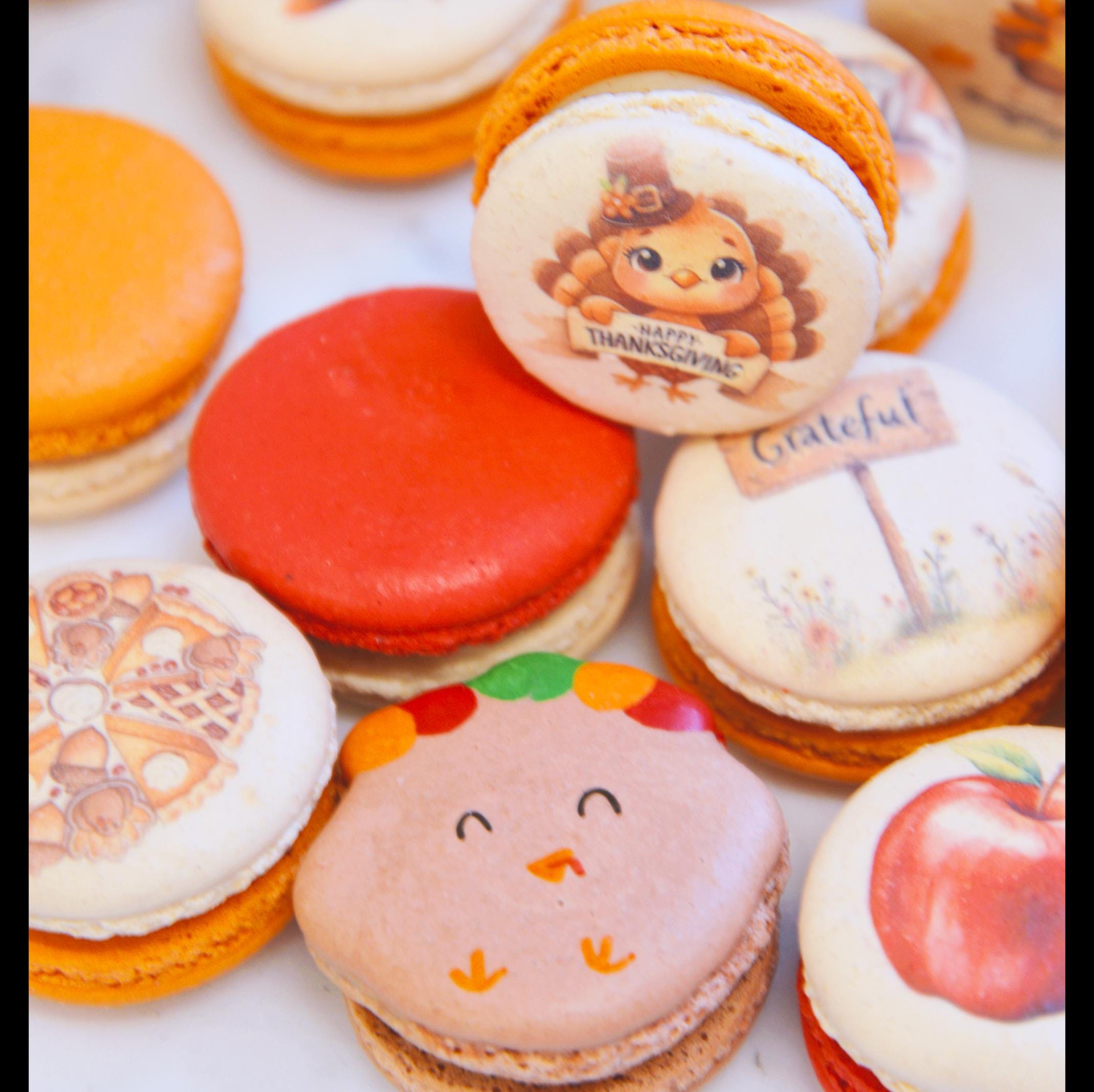 Thanksgiving Turkey Macarons - 6.12 or 24 - Friendsgiving Macarons ...