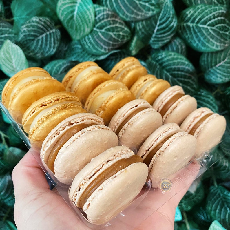 12 Macaron Box Assorted Flavors Gifts French Macaroons - Etsy