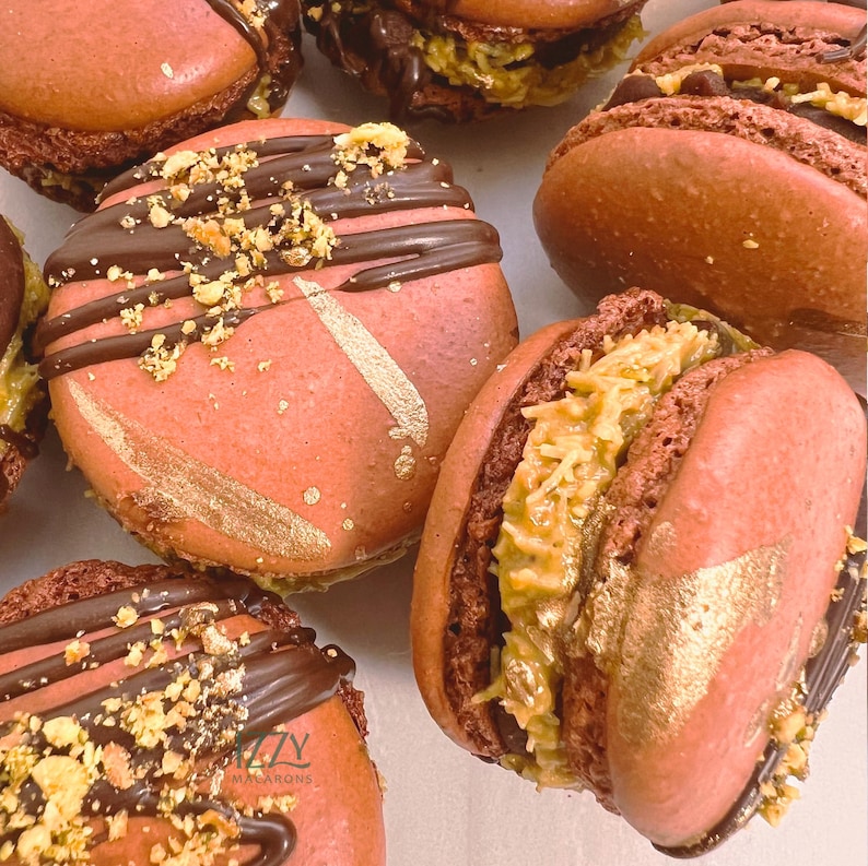 Dubai Chocolate Macarons - Knafeh Chocolate - Valentine's Day Gift ...