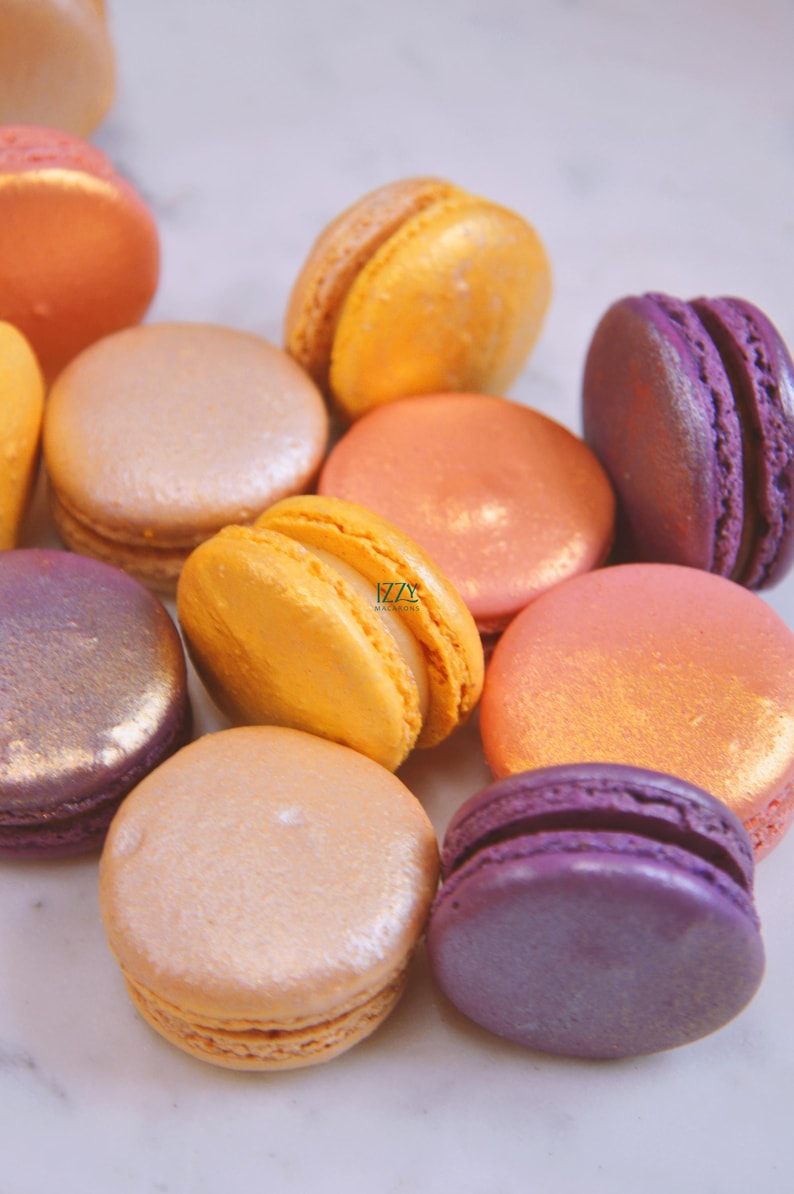 Shimmer Macarons - French Macarons Gift - Gold, Rose Gold Macarons ...