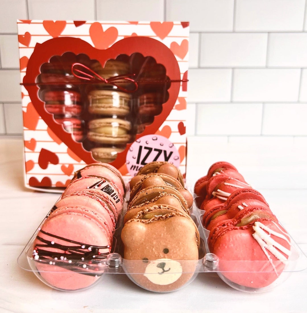 VD French Macarons Valentine's Day - Gift Box - Valentines Gift Teddy ...