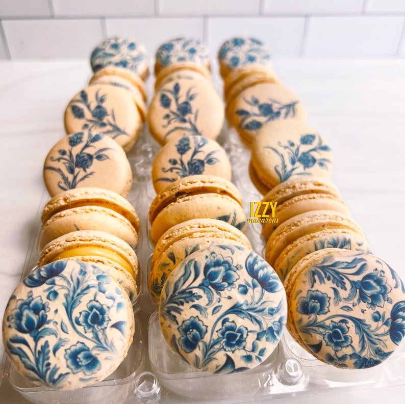 Blue Flower Macarons - Blue Summer Spring Flower/ Wedding Flower ...