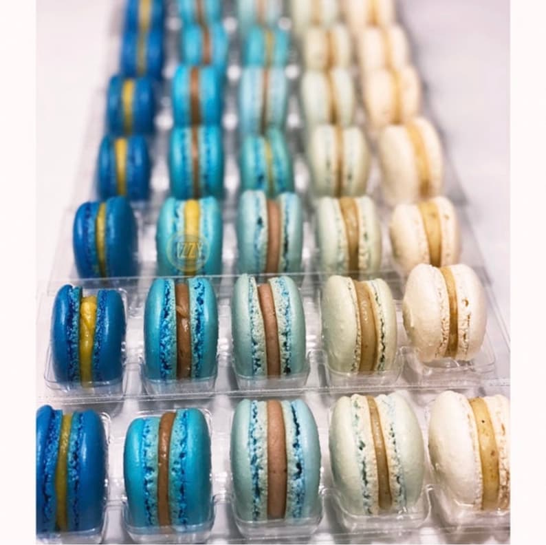 Blue Ombre French Macarons Ombre - White to Blue Fading Macarons Pack ...