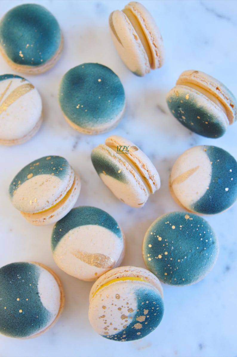 Moon Phases French Macarons - 6, 12 or 24 - Choose Flavors Macaroons ...
