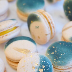 Moon Phases French Macarons - 6, 12 or 24 - Choose Flavors Macaroons ...