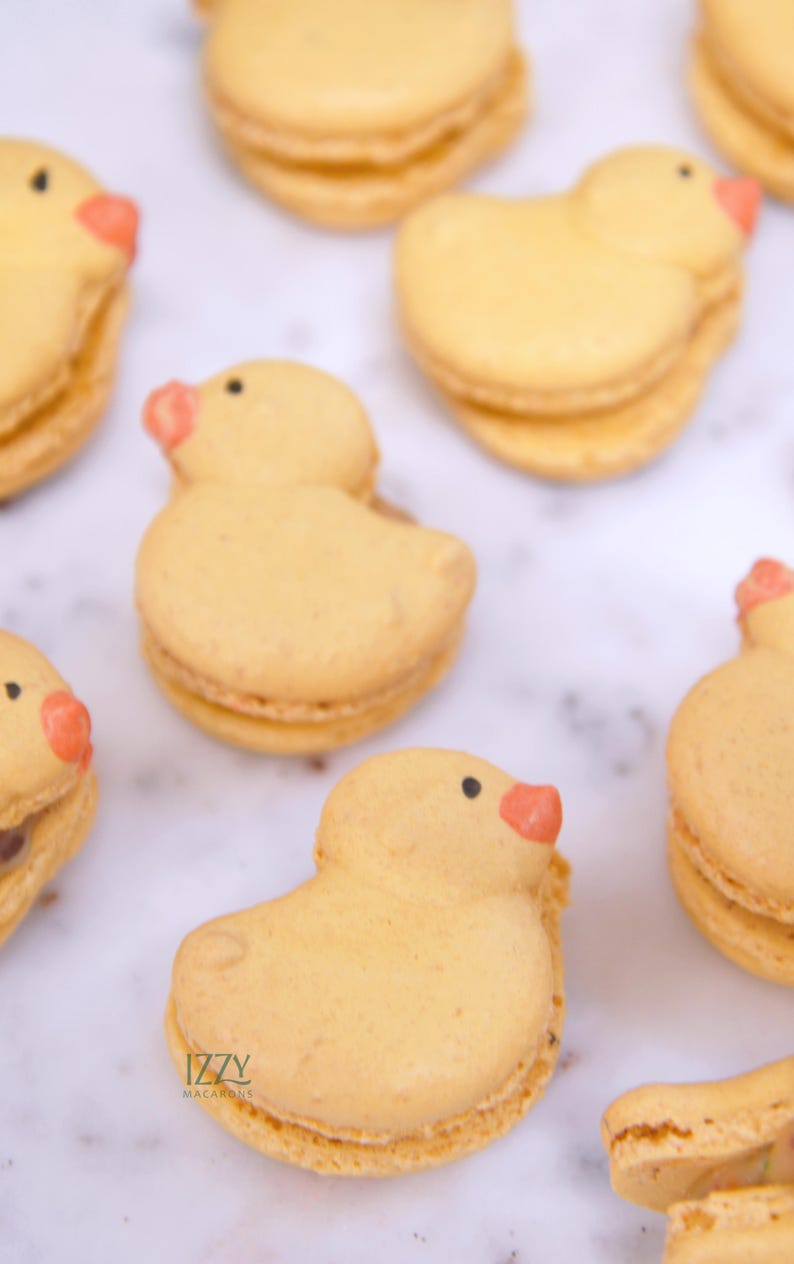 Rubber Ducks Macarons - 12 or 24 - Choose Your Flavors - Edible ...