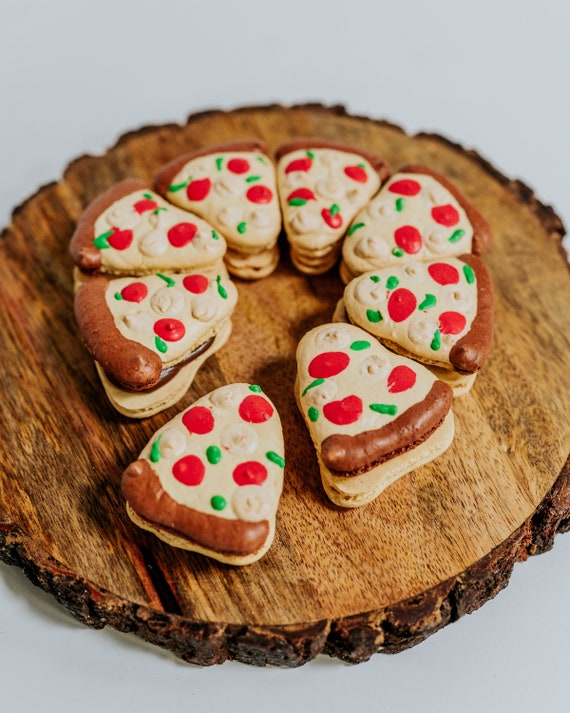 Pizza Macarons Choose Your Flavors 15 or 30 Pizza Inspired | Etsy
