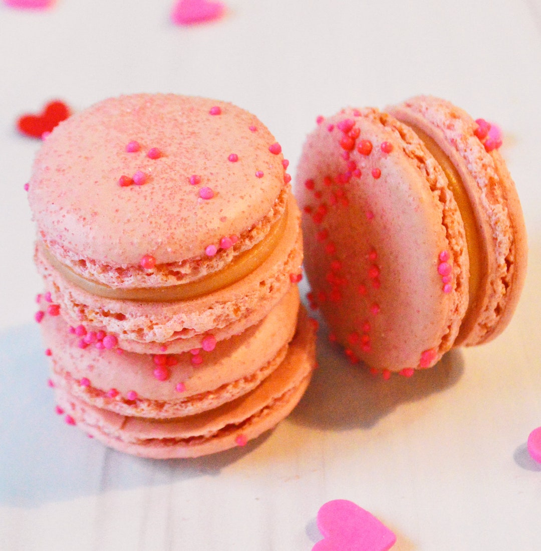 Strawberry Cream French Macarons - 6,12 or 24 - French Strawberry ...