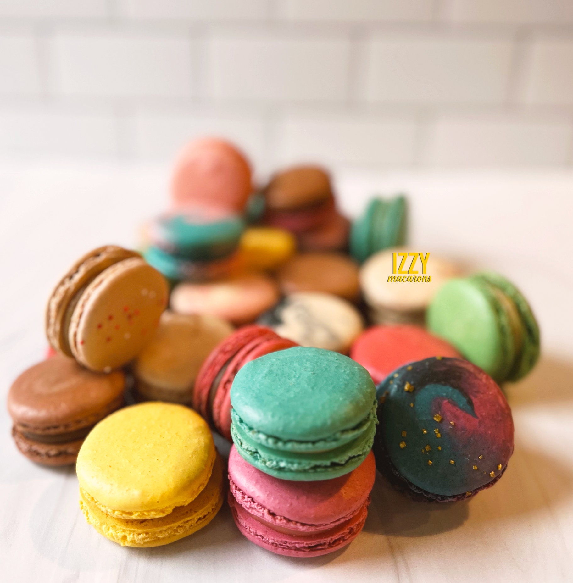 French Macaron Box - 12 Assorted Flavors - Gifts - French Macaroons ...