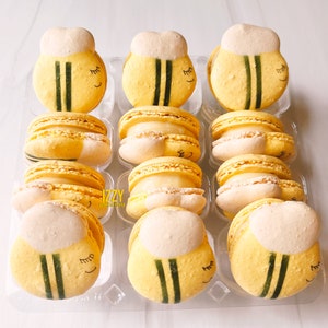 Bees Macarons 12 or 24 - Choose Your Flavors - Edible Macaroons ...