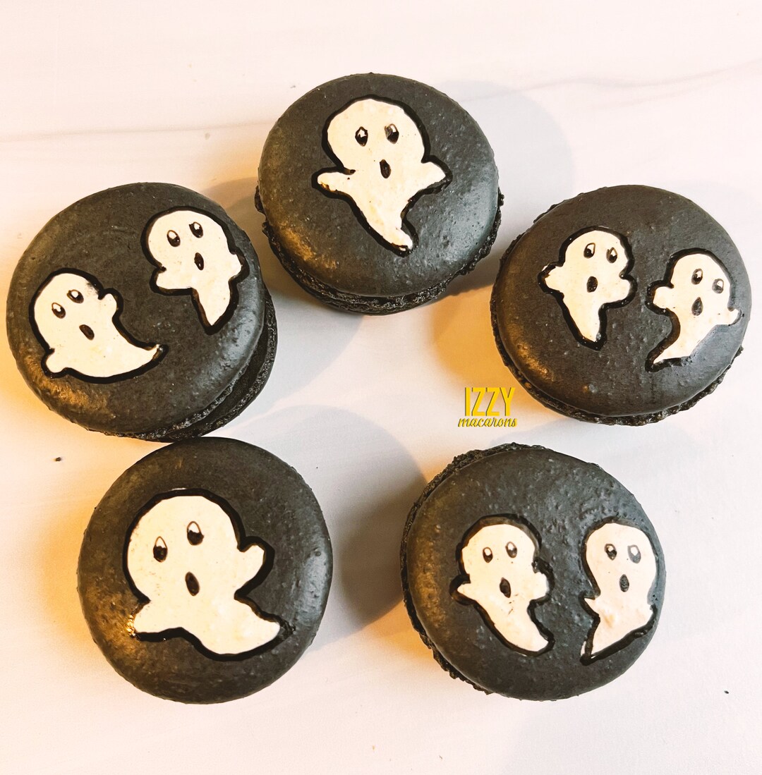 Black Ghosts - Halloween Macarons - 6/12/24 - Halloween Cookies French ...