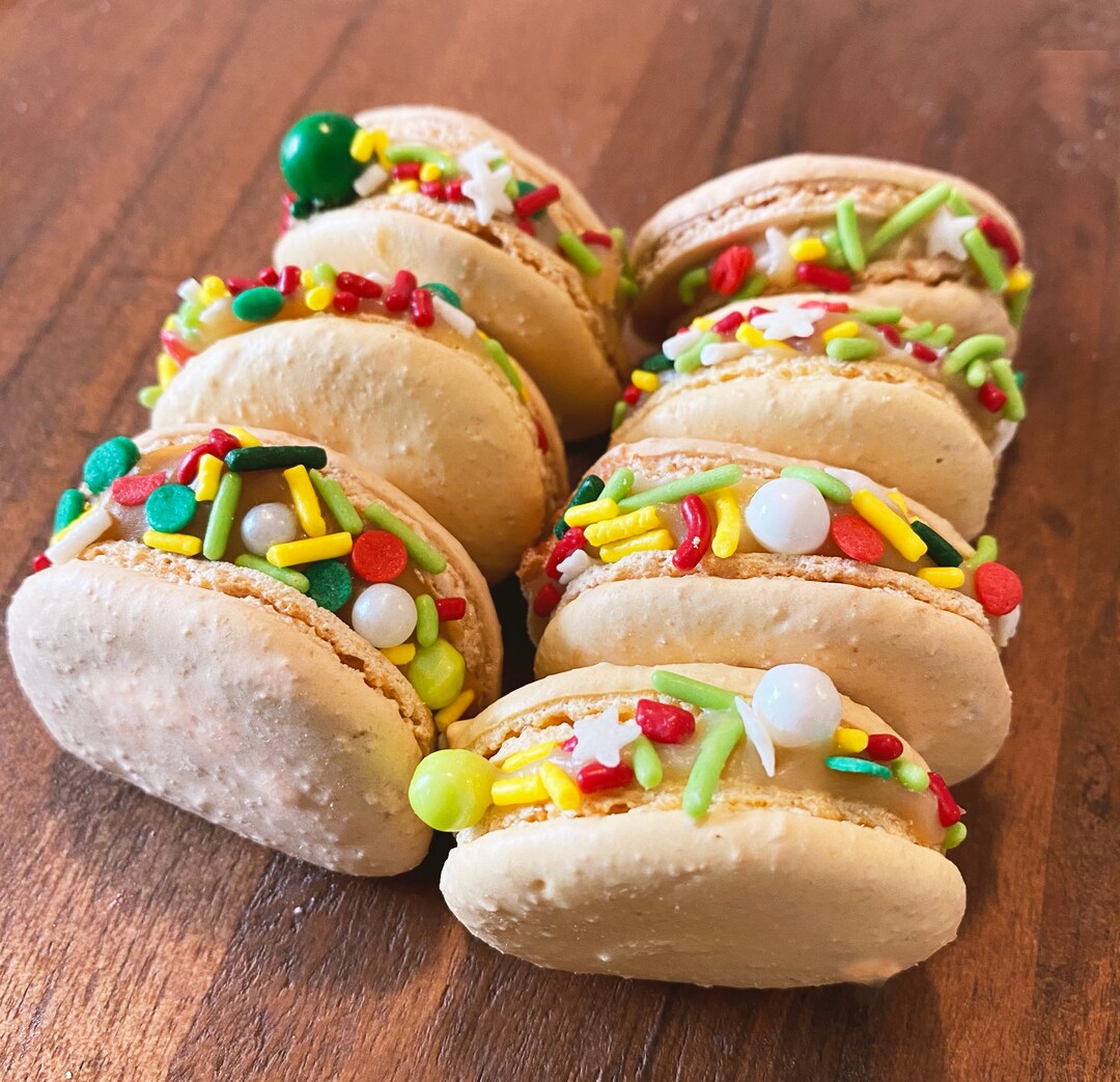 Taco Macarons - Choose Your Flavors 15 or 30 - Taco Inspired Designs ...