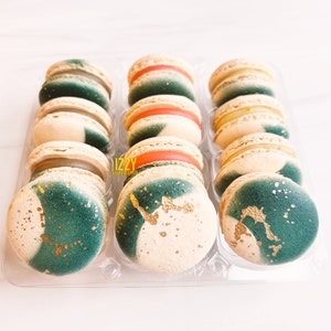 Moon Phases French Macarons - 6, 12 or 24 - Choose Flavors Macaroons ...