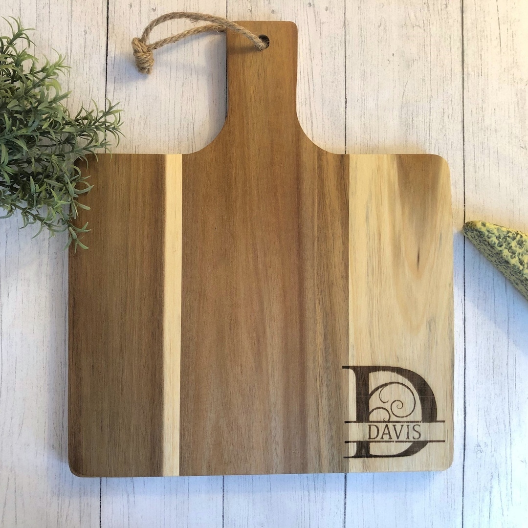 Personalized Cutting Board, Wood Cutting Board With Last Name Engraved ...