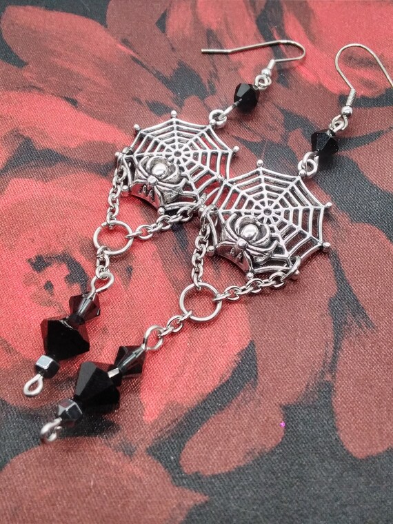 Dangle & Drop Earrings Skull Stone Bead Gunmetal Spike Earrings ...