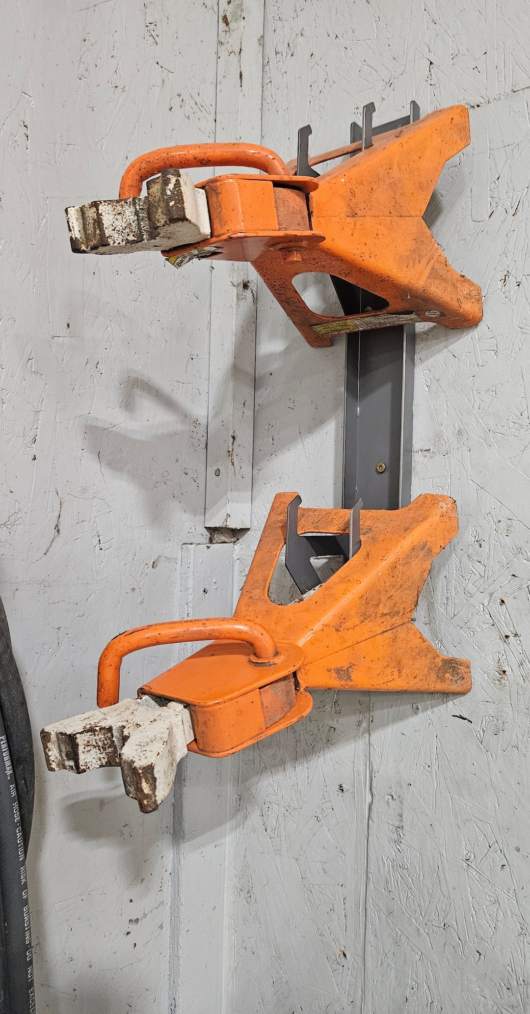 Jack Stand Holder, Jack Stand Storage, Jack Stand Mount, Garage Storage ...