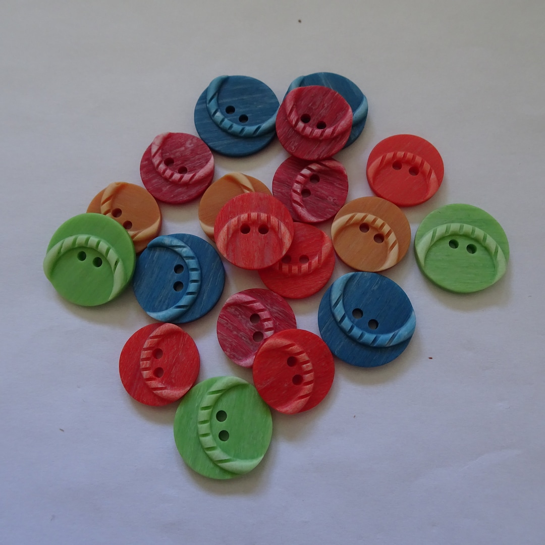 Buttons With Raised Pattern - Available in 5 Colours and 2 Sizes - Etsy