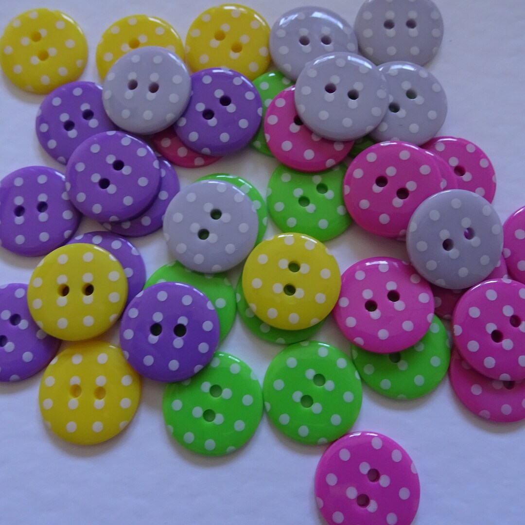 Spotty Buttons - Various Colours - Size 28, 18mm - Priced per Pkt 5 ...
