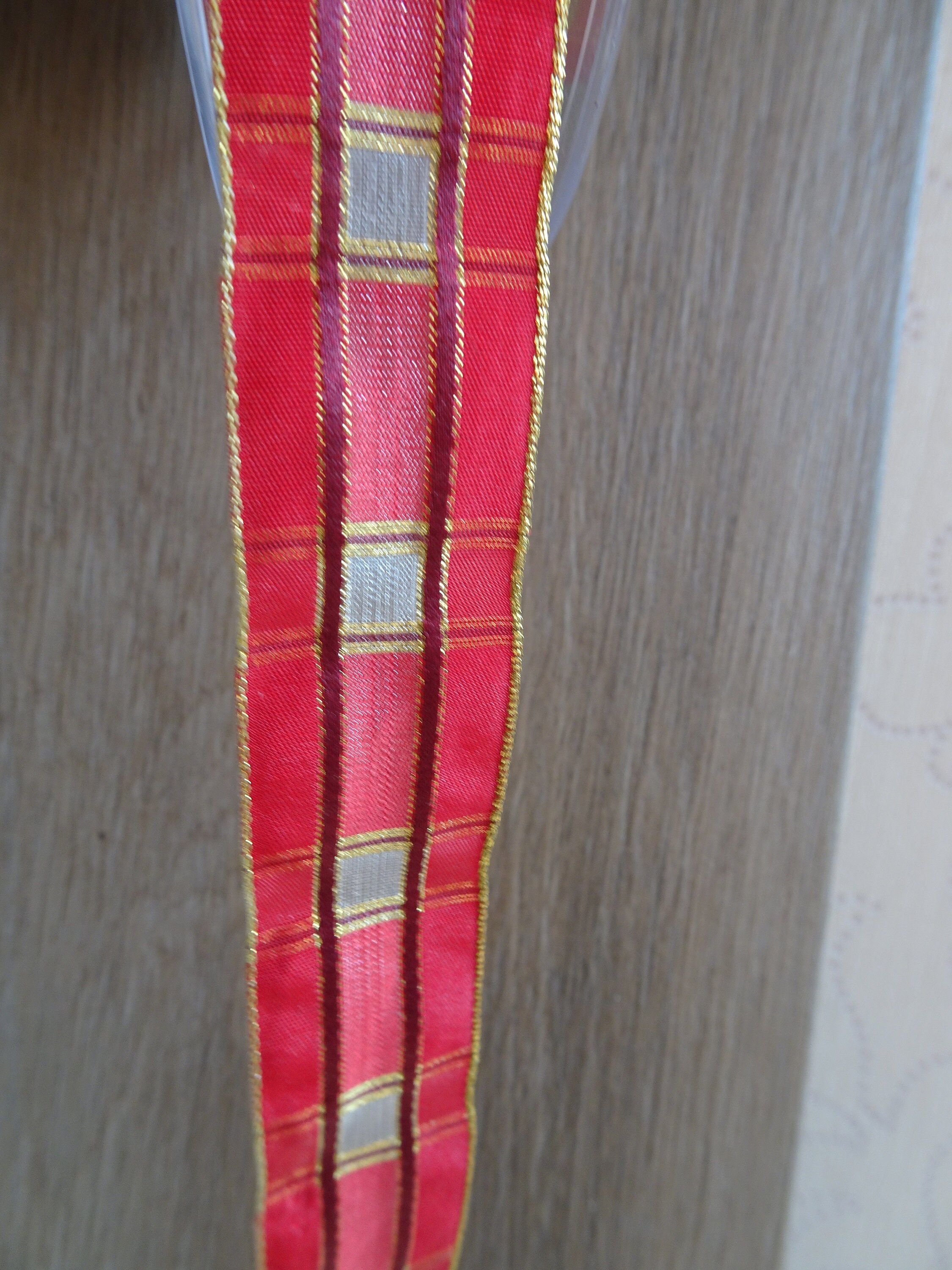 Berisford Ribbon- Various Colours, Widths - Yellow , Lame , Green,black ...