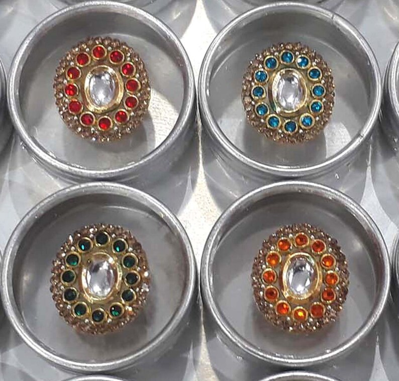 15 Indian Round Bindi With Box Wedding Bindi Forhead Maang - Etsy