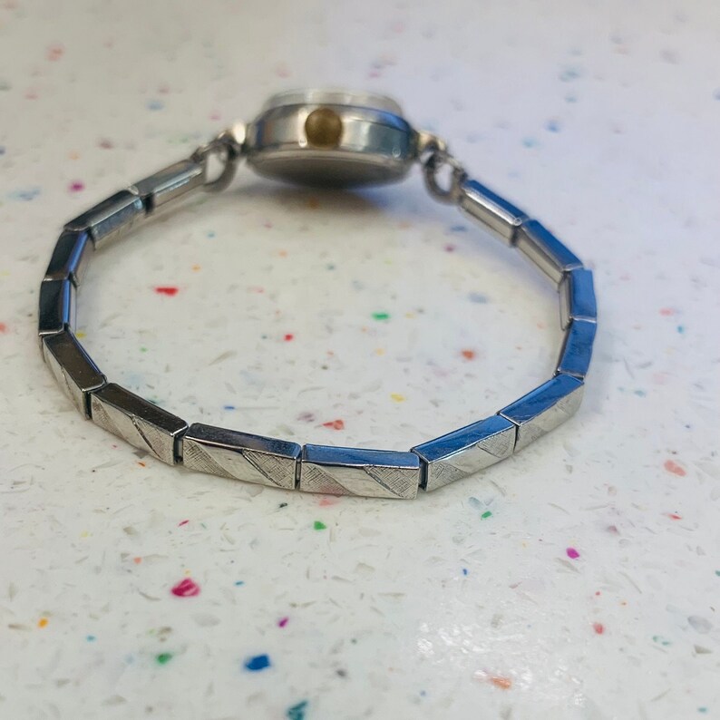 White Gold Filled Vintage Helzberg Vintage Swiss Mechanical Wrist Watch ...