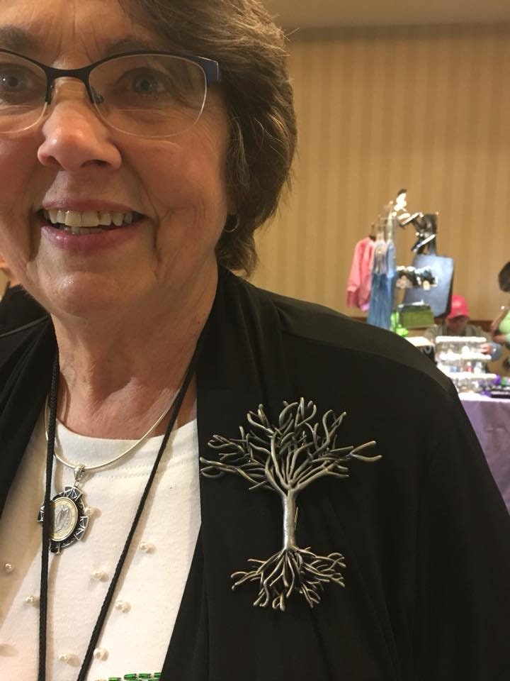 Large Family Tree/tree of Life KILT Pin Brooch, Adoption Foster Care ...