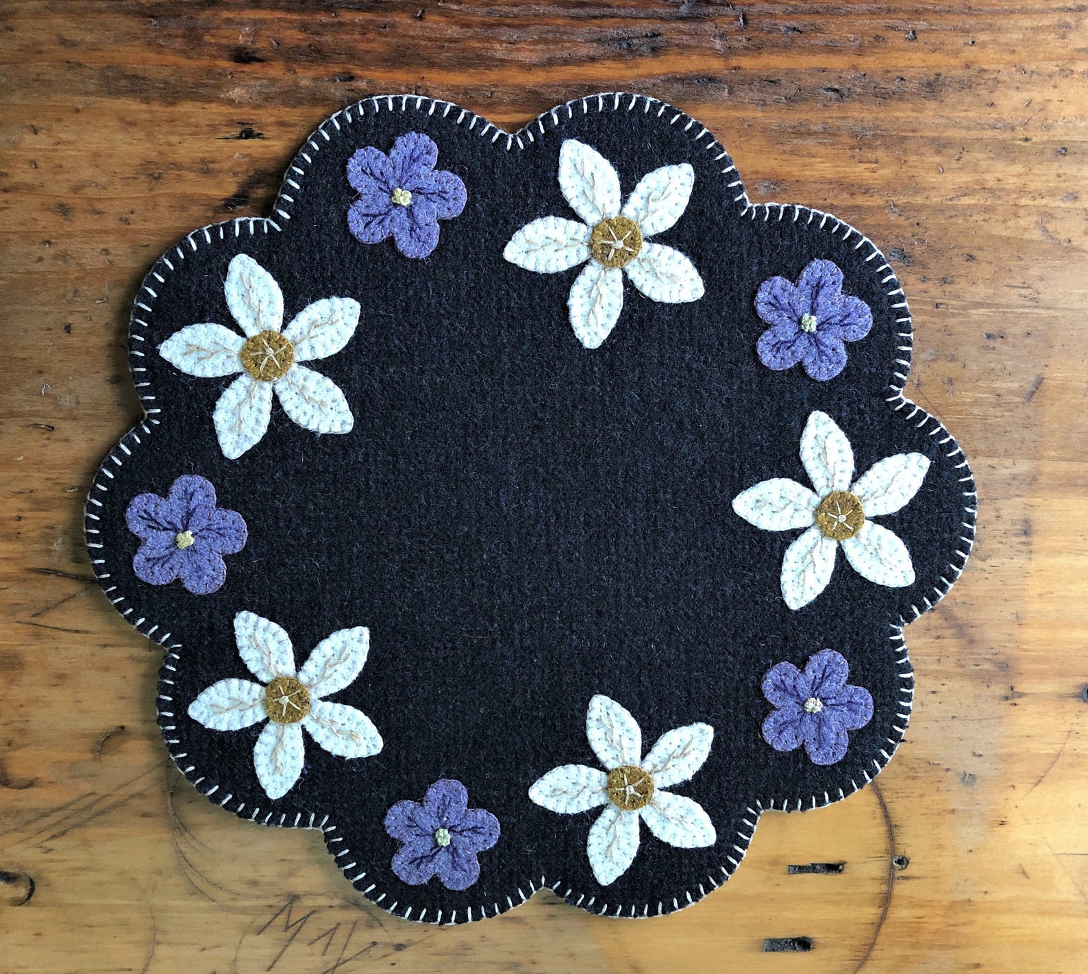 Wool Applique Kit daisies & Violets - Etsy