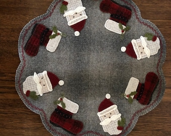 Strolling Santa Wool Applique Kit - Etsy