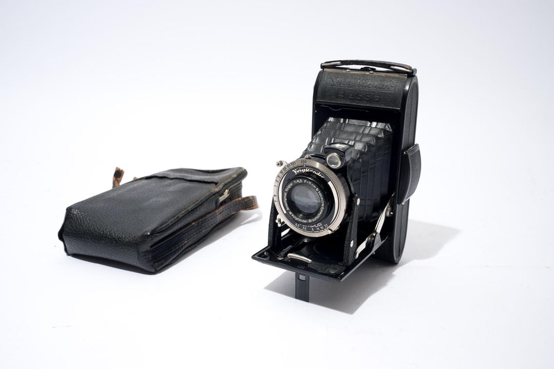 Voigtlander Bessa Folding Camera, Vintage 120 Film Camera, Antique ...