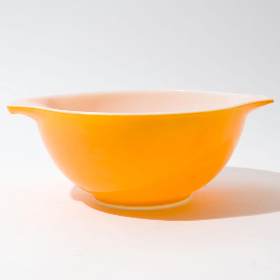Vintage Pyrex Friendship 442, Cinderella Mixing Bowl, 1970s - Etsy