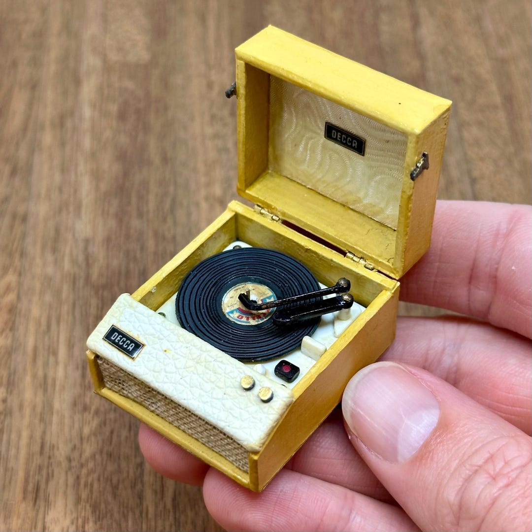Miniature Handmade Vintage Record Player, 1/12 Scale - Etsy