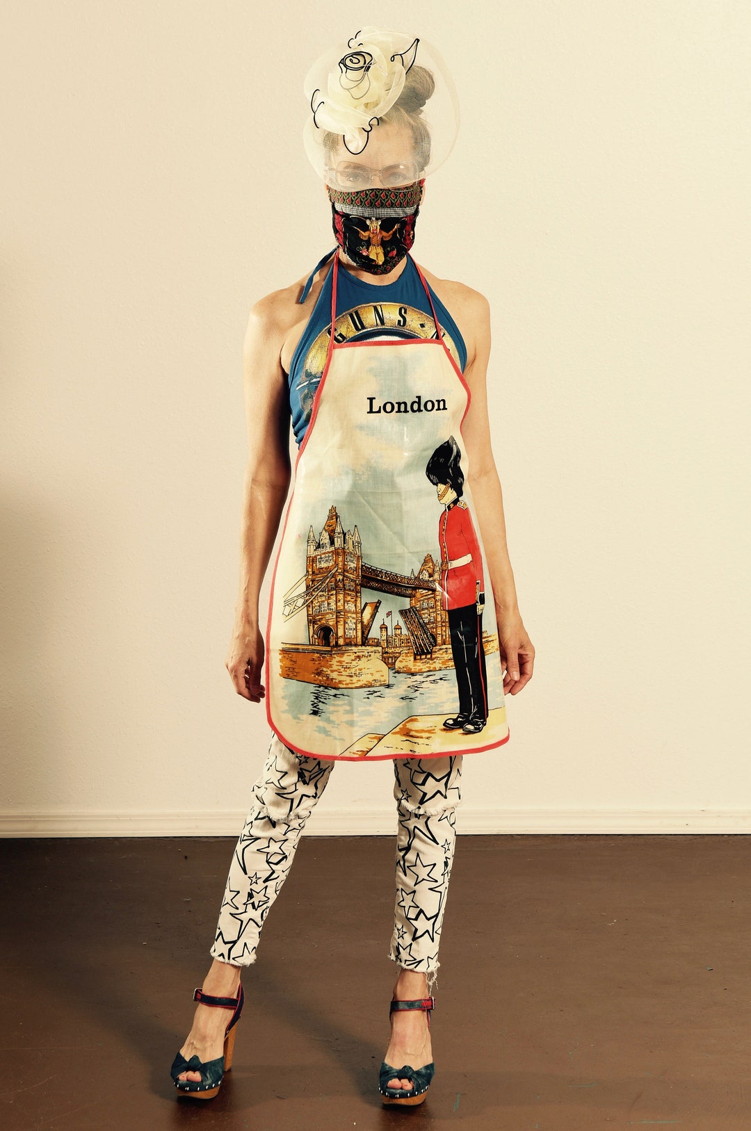 Vintage London Guard Apron/ Tower Bridge London Apron/ Kitsch - Etsy