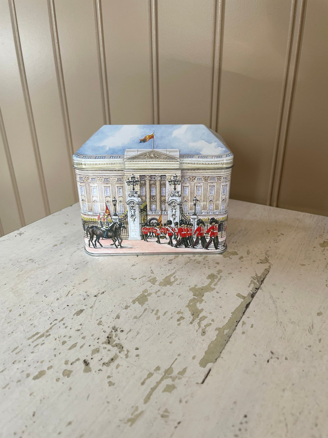 Buckingham Palace Tin Churchill’s English Toffee Tin Empty Tin - Etsy