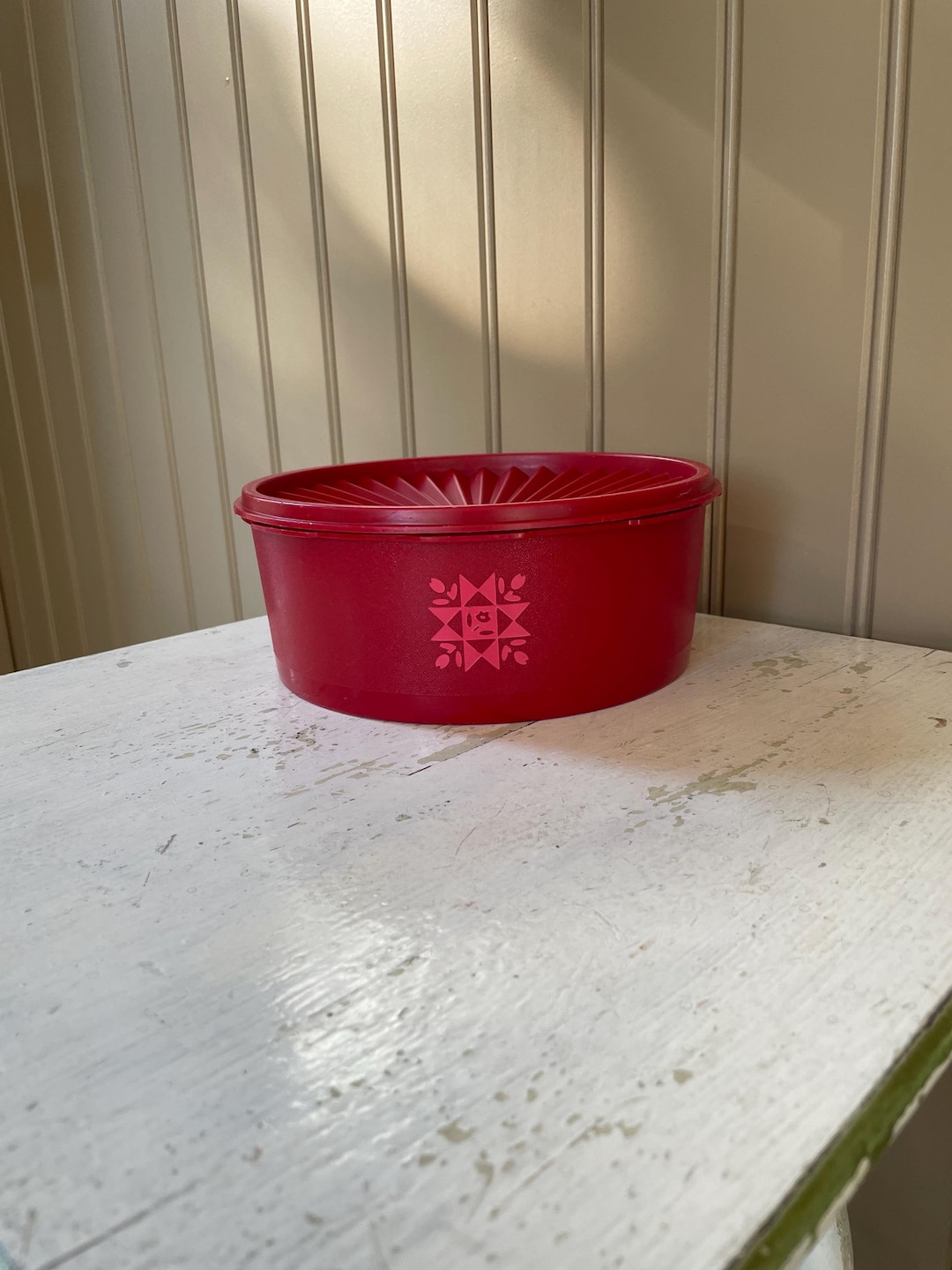 Tupperware Red and Pink Tulip Quilt Pattern Servalier Canister Stacking ...