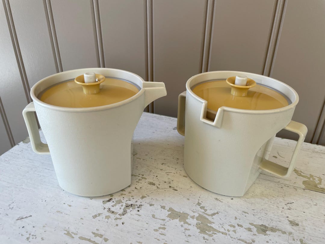 Tupperware Sugar and Creamer Vintage Tupperware Almond and Gold Set - Etsy