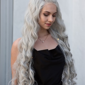 Wavy White Silver Long Wig Lace Front Wig 13" X 4" Large Lace Top Wig ...