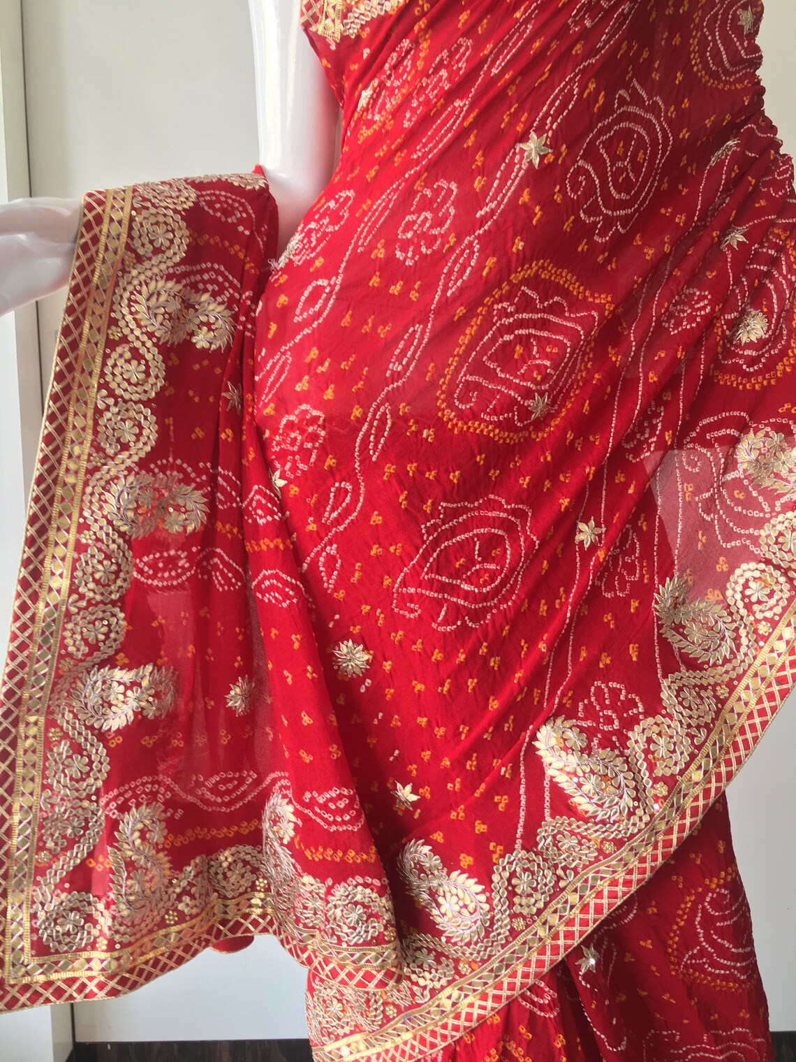 Red Bandhani Chunari Saree Hand Crafted Gotta Patti Embroidery - Etsy
