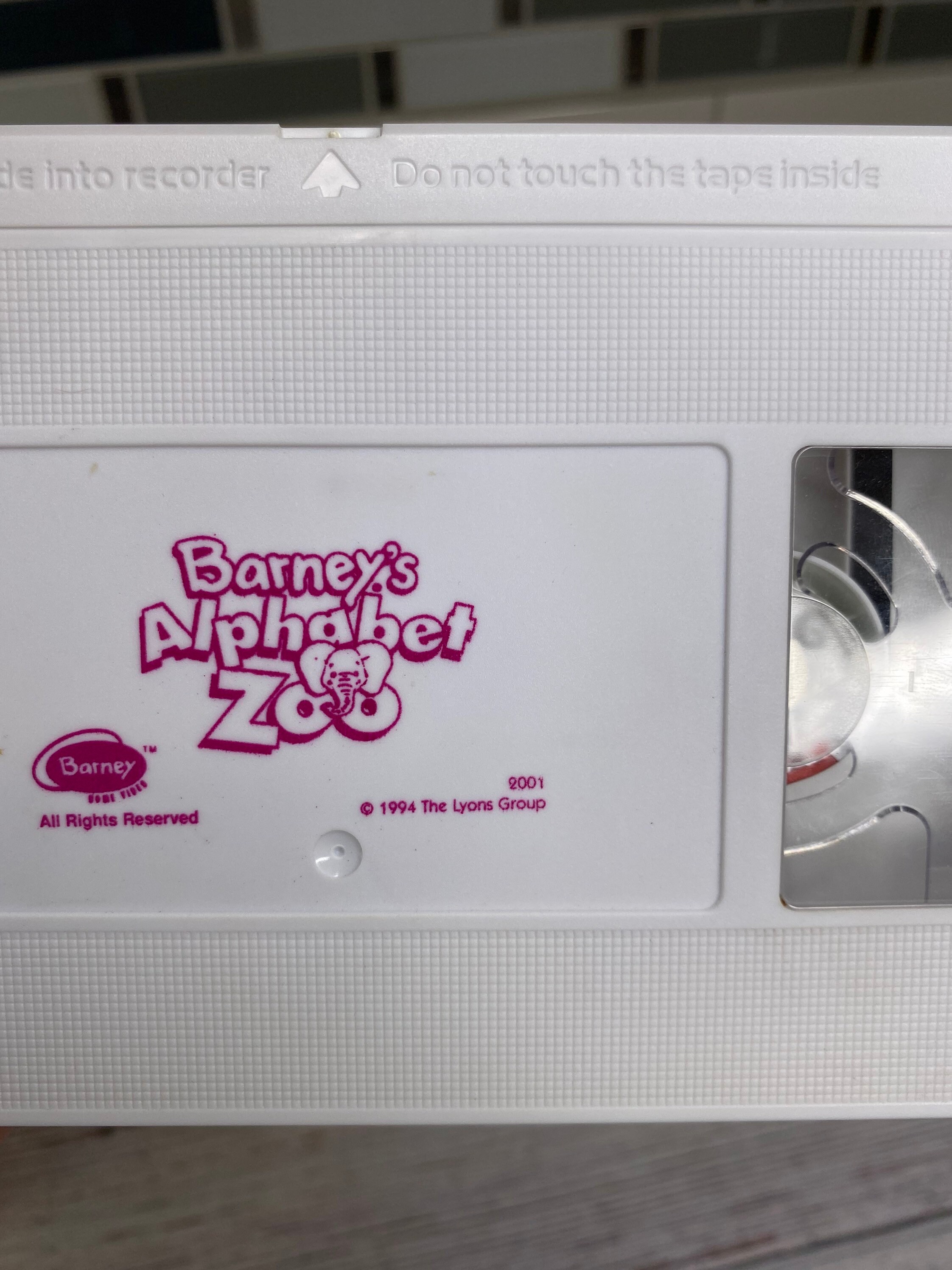 1994 Barneys Alphabet Zoo VHS Sing-along Age 1-8 From the Hit TV Series ...