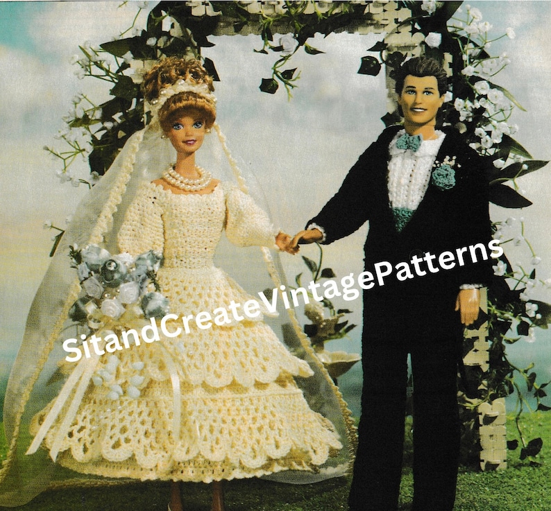 Vintage Crochet Bride and Groom Dolls - Etsy