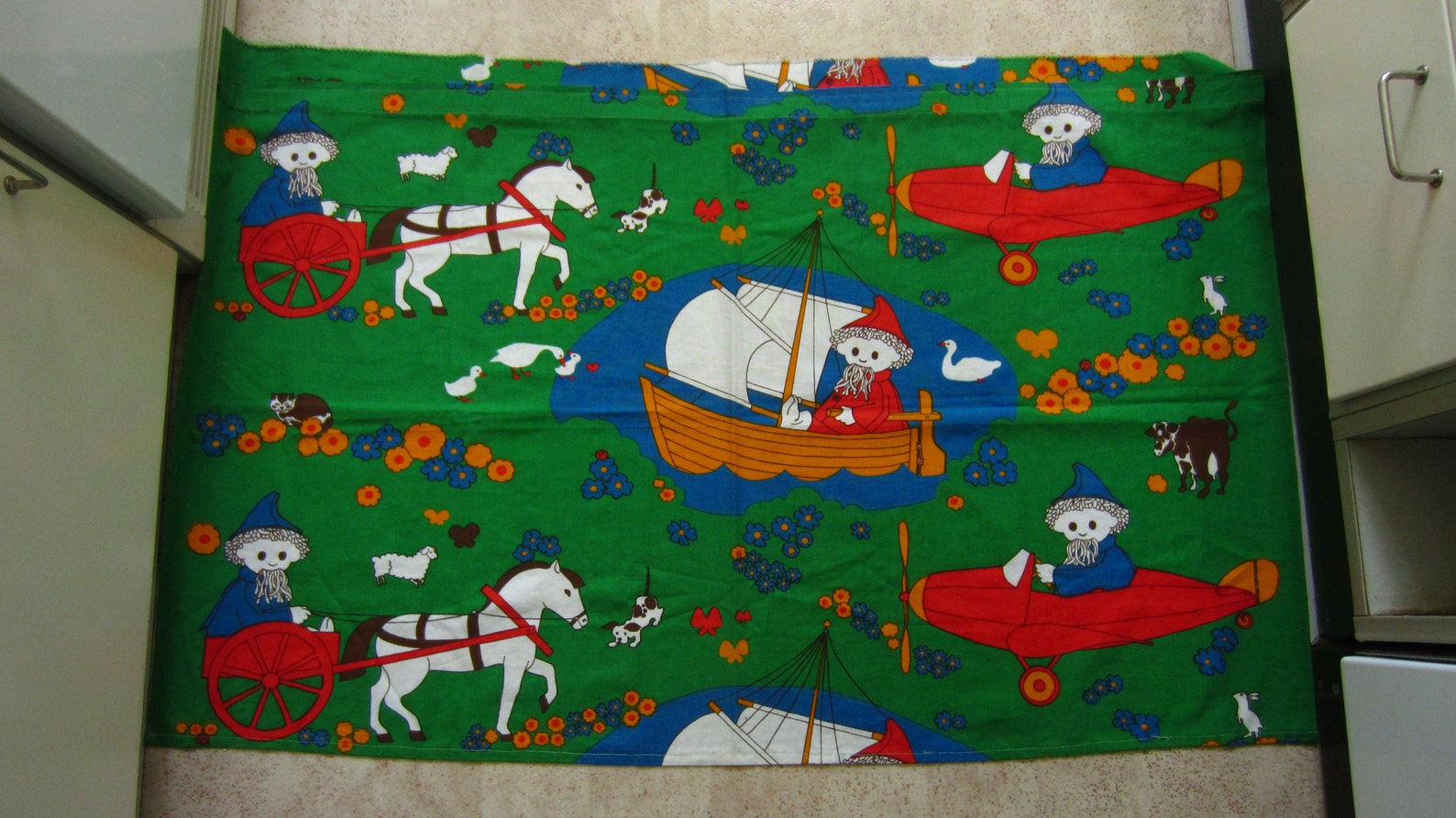 What is the Sandmaennchen?A little Man who Sent German Kids to Dream