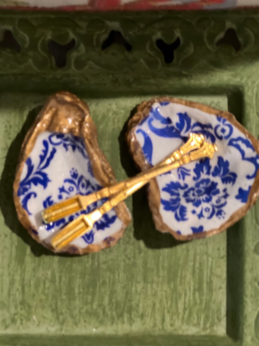 Blue and White Chinoiserie Oyster Shell Decoupaged Salt and Pepper ...