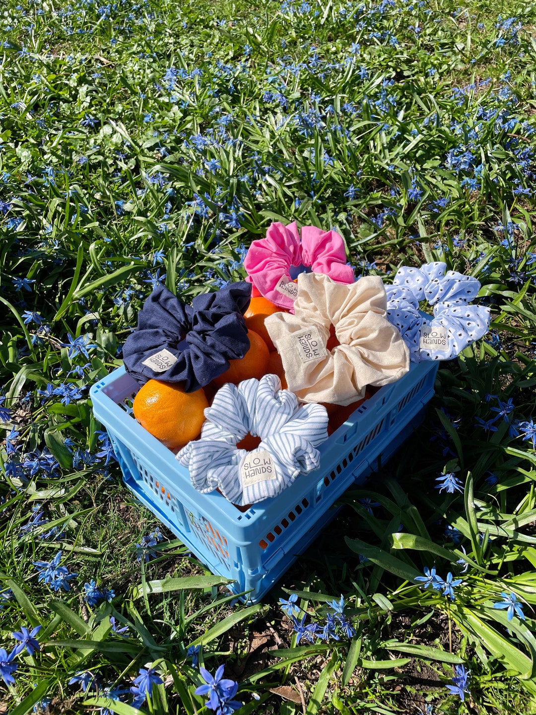 Cotton Branded Fluffy Scrunchies, Head Scrunchie, Hair Accessories ...