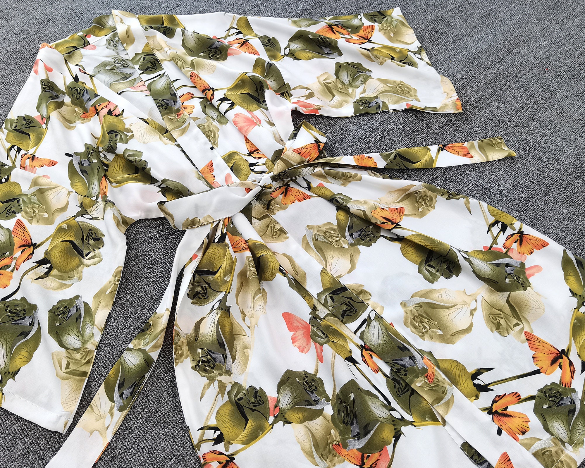 Rose-butterfly Pattern Robe Women Kimono White Robe - Etsy