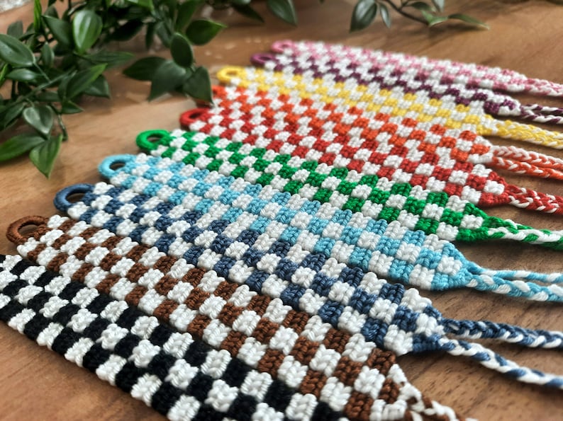 Checkers Bracelet, Friendship Bracelet, Alpha Bracelet, Checkered ...