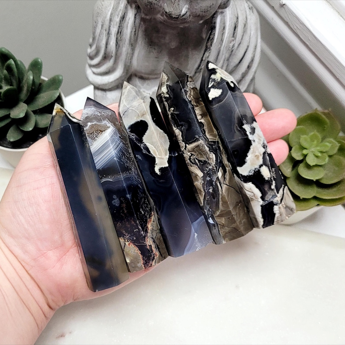 UV Volcano Agate Towers, Green Reactive Agate, Fluorescent Reaction ...